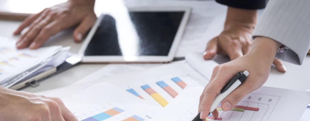 5 Lessons on Biases in Construction Credit Management - Handle